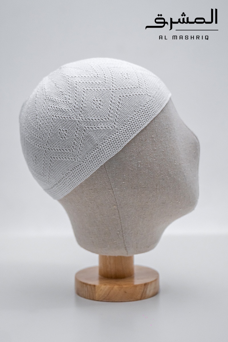 Chechia blanche fine